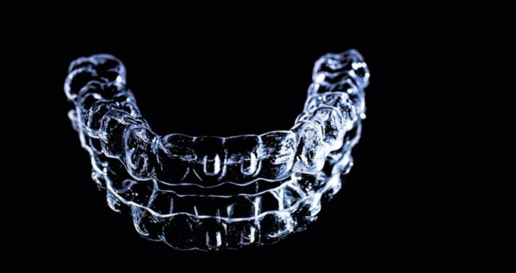 Night Braces: Can You Straighten Your Teeth While You Sleep? – Smile ...